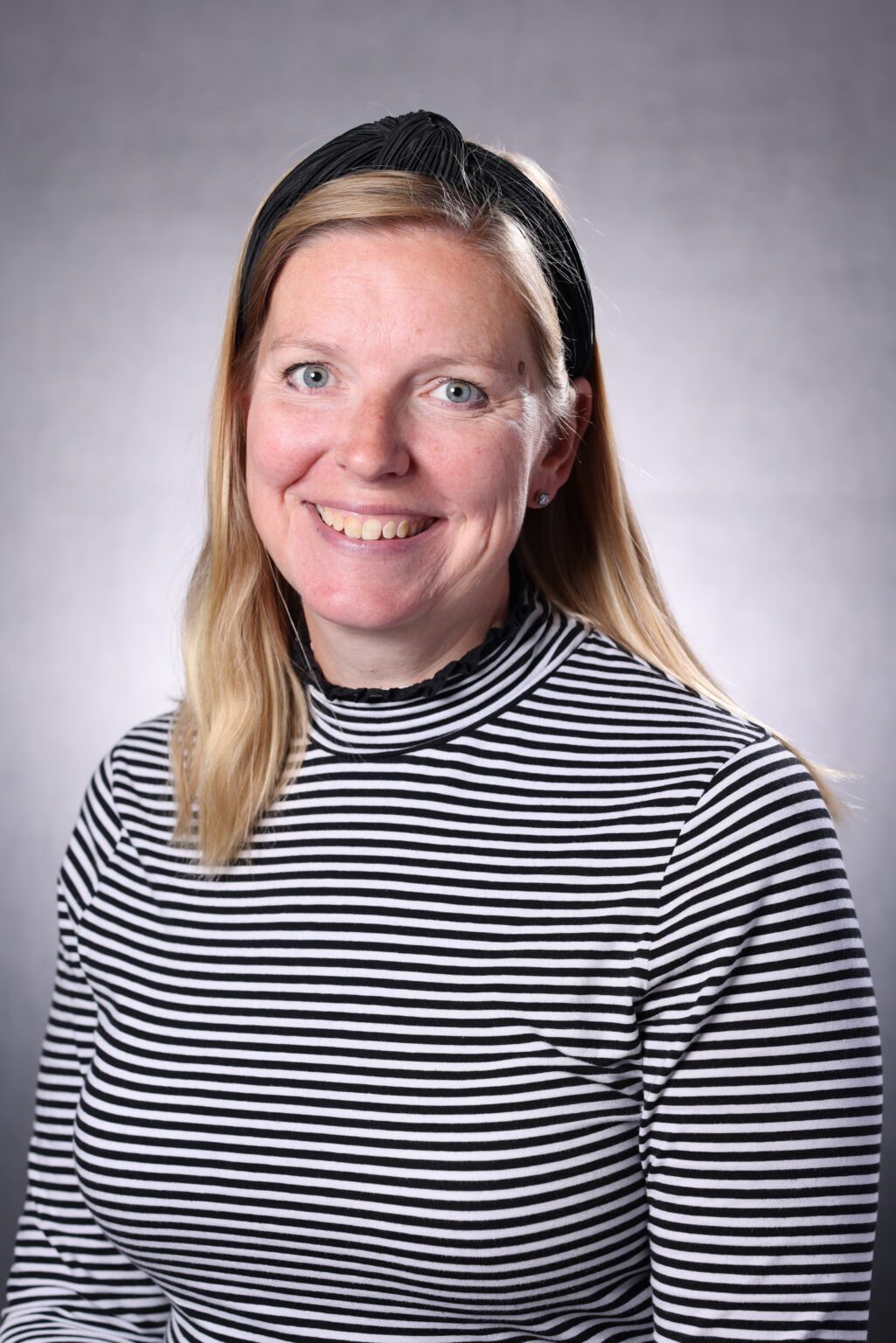 Staff – Newton Tony