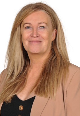 Staff – Newton Tony